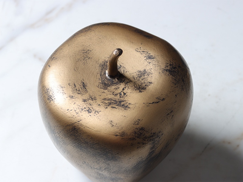 Bronze table resin apple model ornaments desktop decoration props